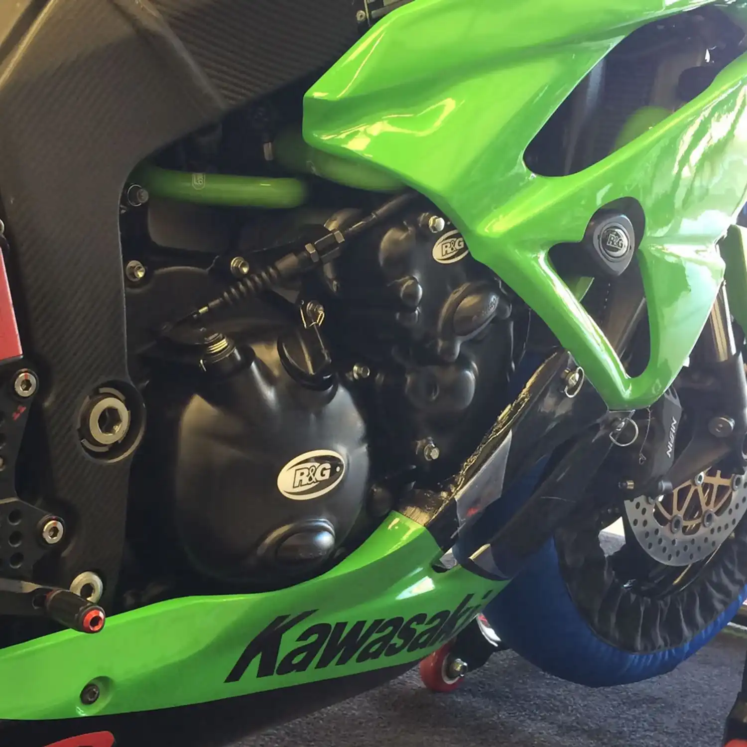 Engine Case Cover Kit 3pc for the Kawasaki ZX6R 09 14 Race Series