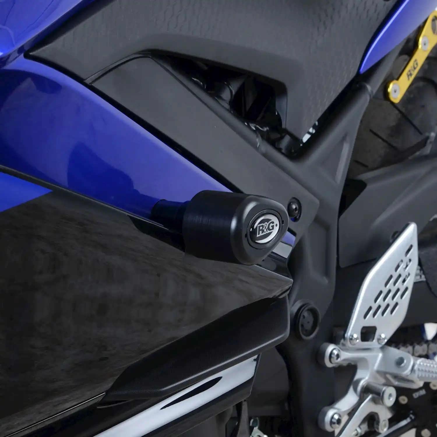 Crash Protectors - Aero Crash Protectors, Yamaha YZF-R25 '19- / YZF-R3 ...