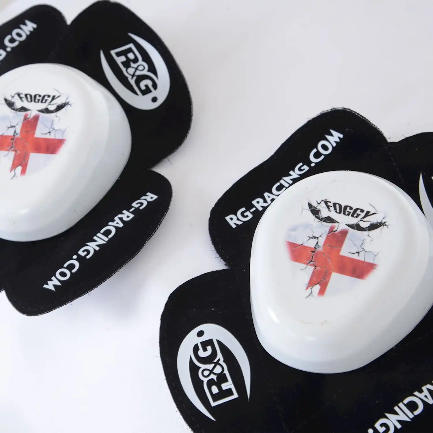 R&G Foggy Aero Knee Sliders – First Edition