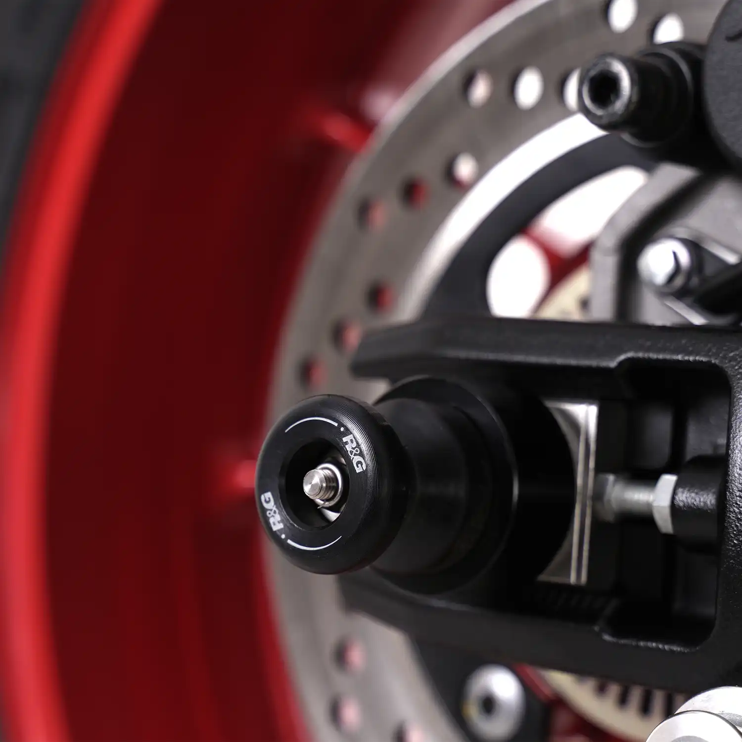 Spindle Sliders for the Suzuki GSX-8S '23-, GSX-8T '25-, GSX-8TT ‘25 ...