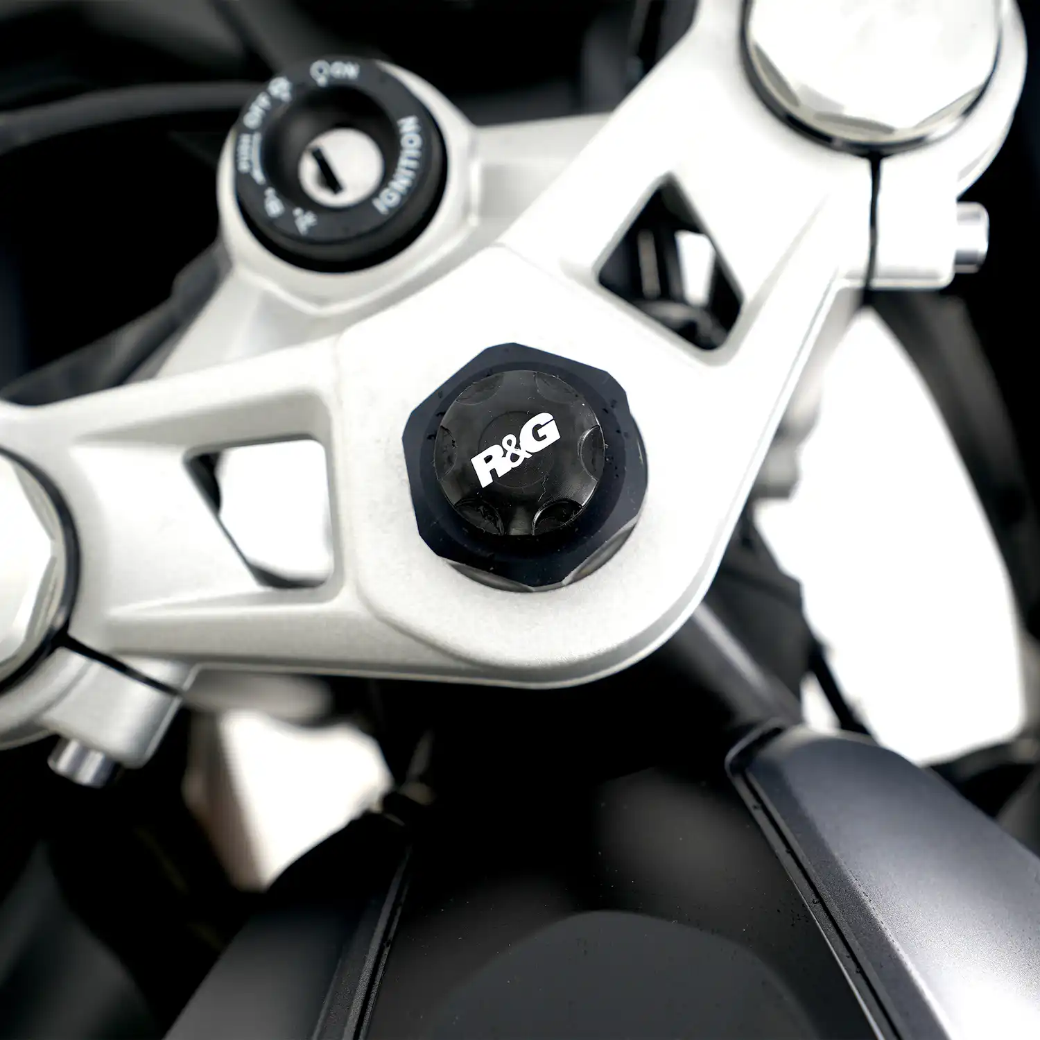 Top Yoke Cap for BMW S1000RR '19- , S1000R/ Sport/ M Sport '21- '24 ...