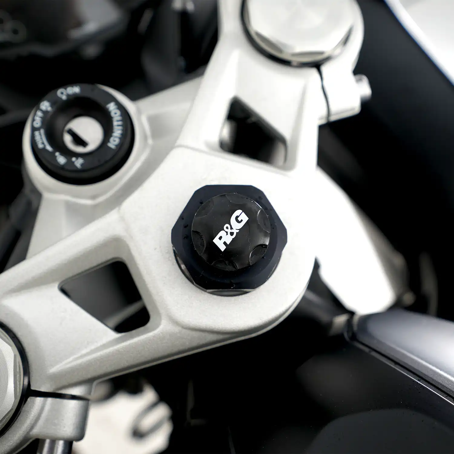 Top Yoke Cap for BMW S1000RR '19- , S1000R/ Sport/ M Sport '21- '24 ...