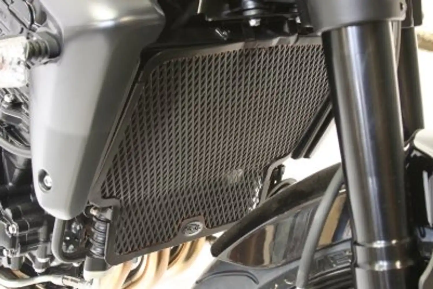 Radiator Guard - Triumph Speed Triple 2006 on - RAD0083