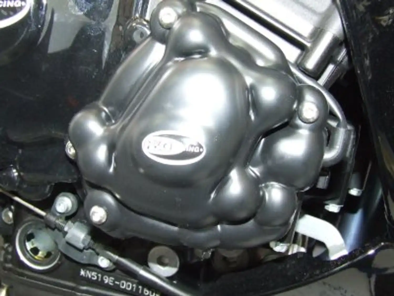 Yamaha YZF-R1 Oil Pump Cover - ECC0031BK